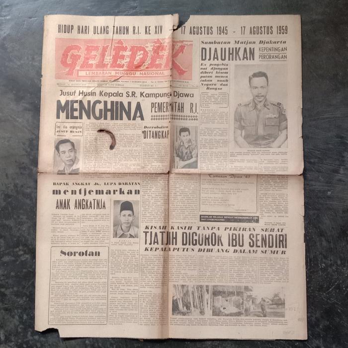 Jual Koran Jadul Kuno Lawas Geledek 1950 An Ejaan Lama Di Seller Velvet ...
