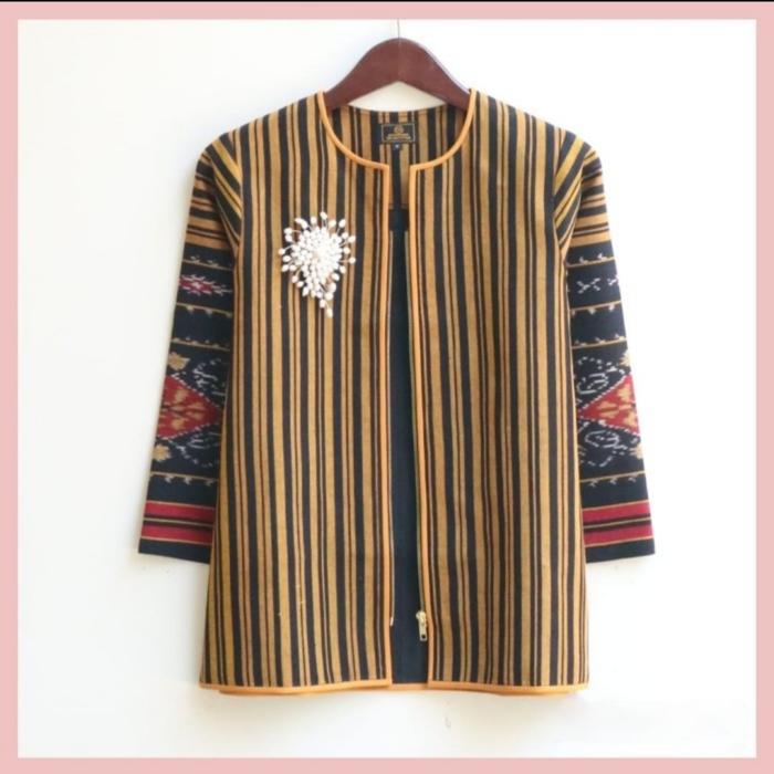 Jual atasan wanita blouse tenun ethnic blanket mix lurik/ tenun jepara - Kab. Jepara - Ryan ...