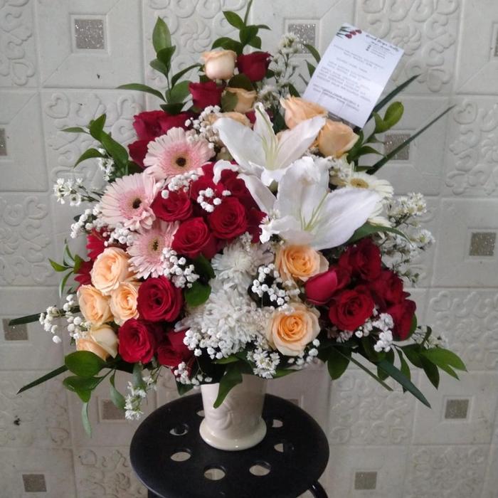 Jual RANGKAIAN BUNGA SEGAR | BUNGA MEJA KANTOR - Jakarta Selatan ...