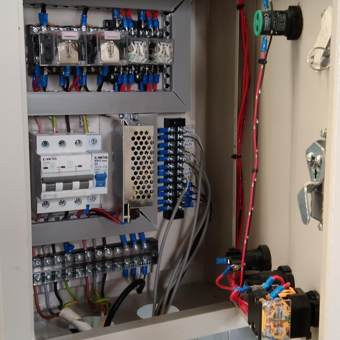 Jual PANEL LIFT BARANG 3 LANTAI LENGKAP DENGAN CONTROL TOMBOL - Kab ...