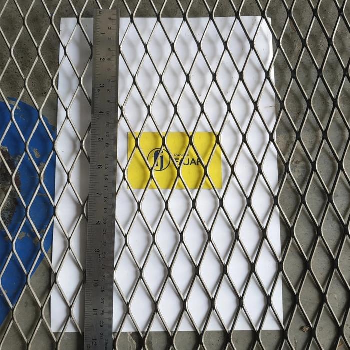 Jual Expanded metal f 2028 Kawat pagar pintu tangga wajik Ornamesh mesh ...