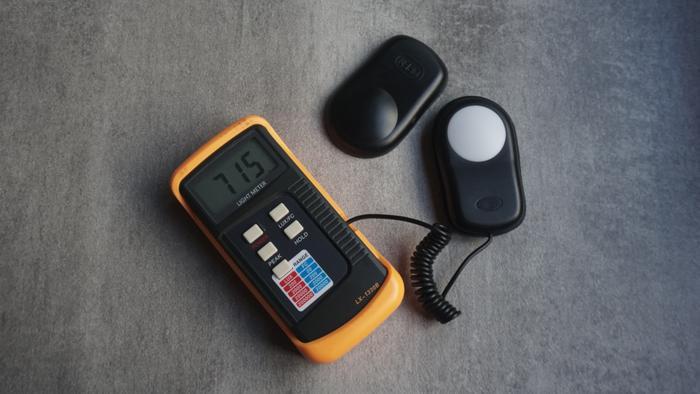 Jual Lux Meter LX-1330B Ukur Cahaya LX1330B Light Level Tester ...