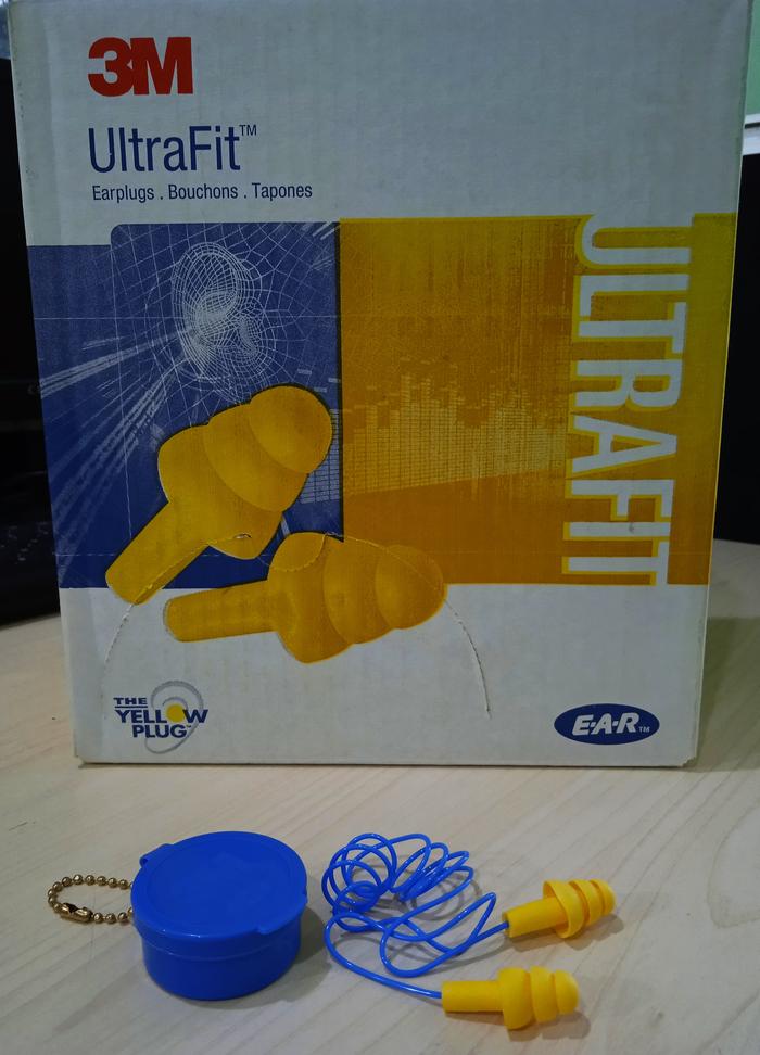 Jual EARPLUG PENUTUP TELINGA 3M ULTRAFIT 340-4002 CORDED WITH CASE ...