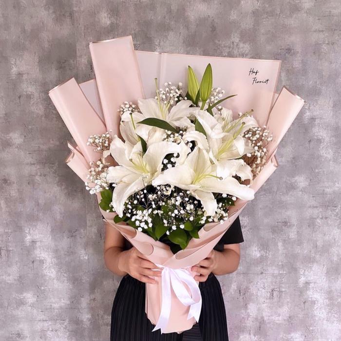 Jual Hand Bouquet Bunga Lily Casablanca / Buket Lily Asli Fresh Flower ...