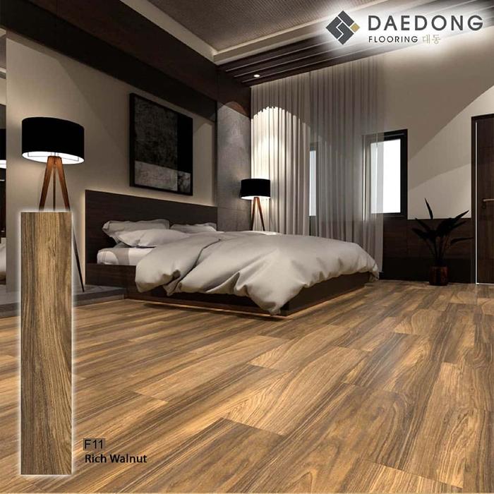 Jual Daedong Lantai Vinyl 3mm Tekstur Kayu - Parket Plank Flooring - Rich Walnut - Kota ...