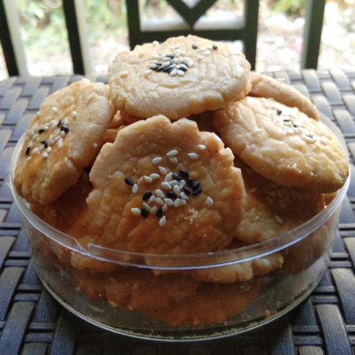 Jual Chuikaoso Cookies Kue Kering Full Butter Toples 500 gr - Kota ...