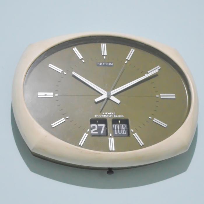 Jual Jam Dinding Rhythm Transistor Clock 4 Jewels Original Minimalis ...