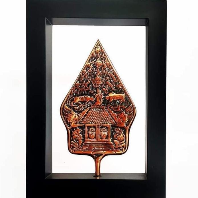Jual Souvenir Unik Hiasan Dinding Pajangan Wayang Kulit Gunungan Logam ...