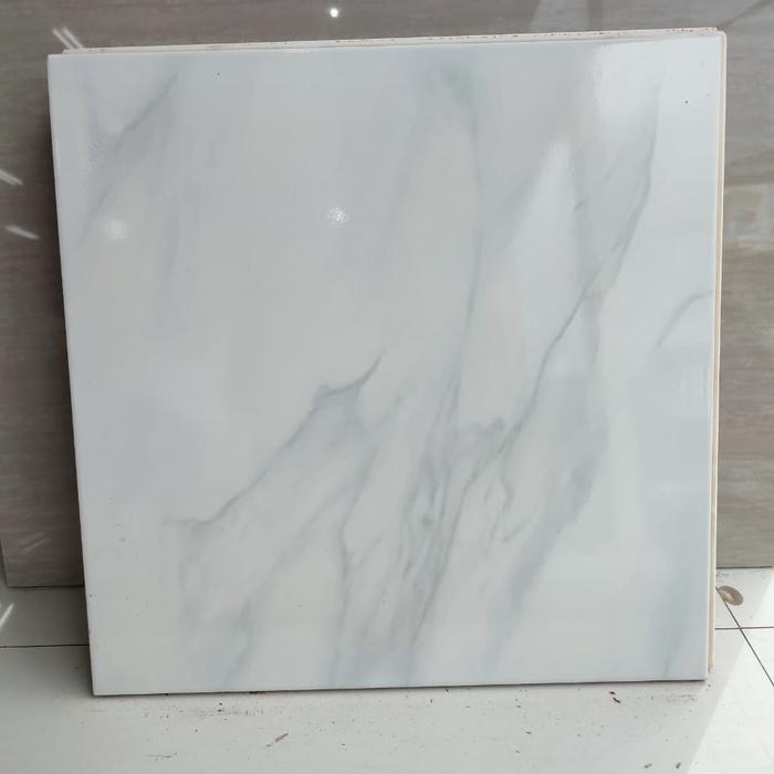 Jual keramik lantai 40x40 mulia accura . Avon grey - Kab. Bogor - Mitra ...