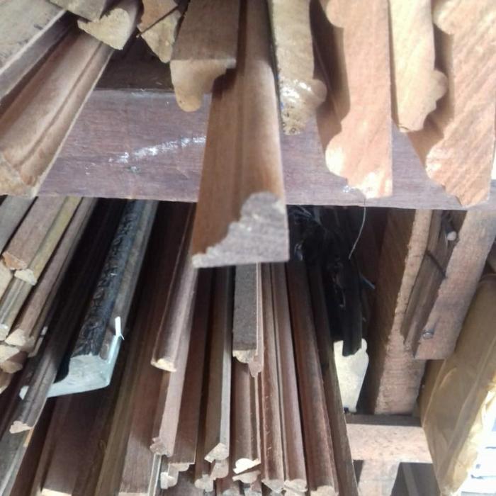 Jual list lis kayu kitchen set tembok topi wall moulding wainscoating ...