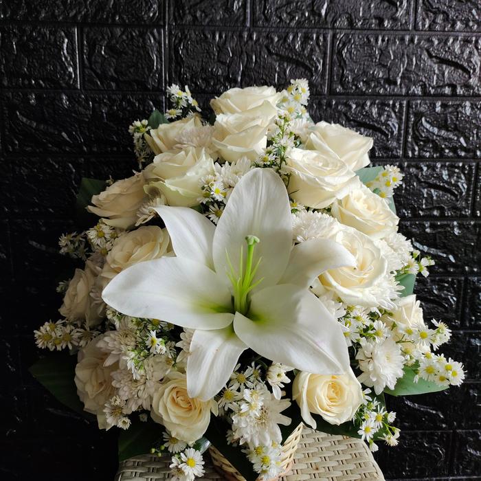 Jual bunga vas meja karangan bunga meja kado ultah dll bunga fresh ...