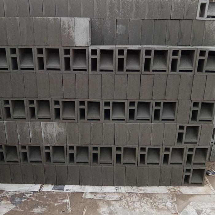 Jual loster/ roster/ modern/minimalis/ Lobang angin lb 4 abu - Kota ...