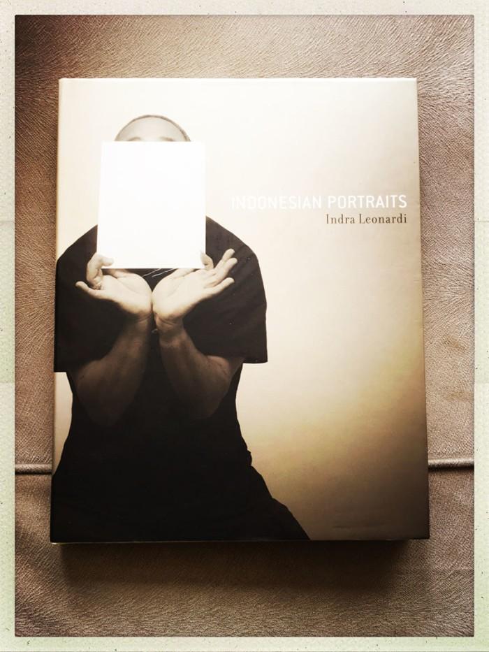 Jual INDONESIAN PORTRAITS by Indra Leonardi - Jakarta Selatan - Afterhours Books | Tokopedia