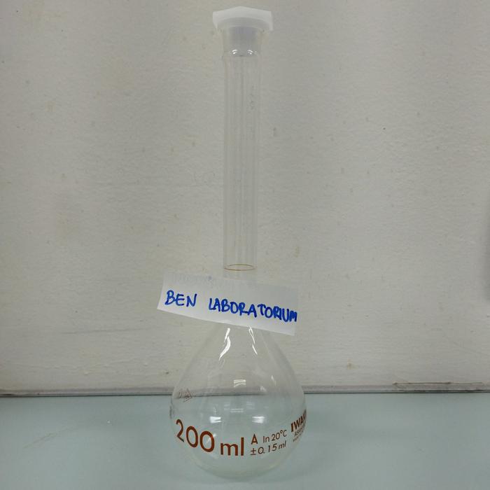 Jual labu ukur volumetric flask 200ml class A IWAKI 5640-200 tutup PLastik - Kota Bekasi - ben ...