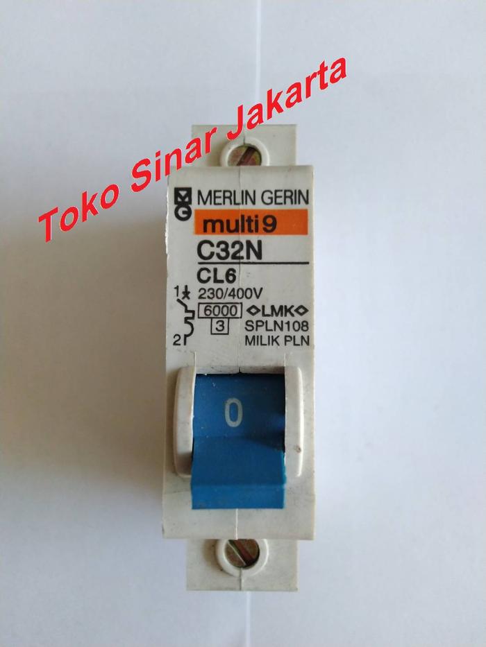 Jual MCB Merlin Gerin 1Phase MCB 1P - 10A - Kab. Bekasi - Toko Sinar Jakarta | Tokopedia
