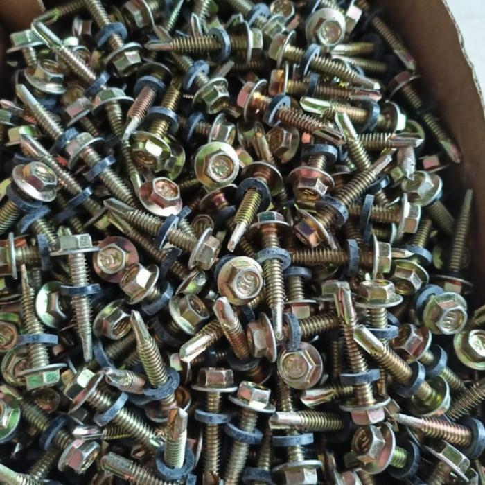 Jual skrup/ sekrup roofing kuning 3 cm/baut roofing 12 x 30 - Kab ...