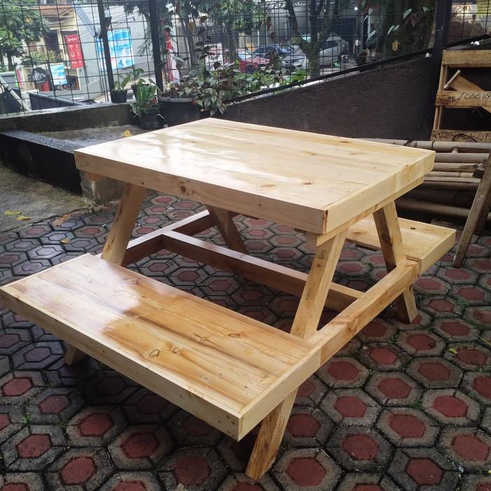 Jual wooden picnic table / kursi piknik kayu /kursi kayu pinus - Kota ...