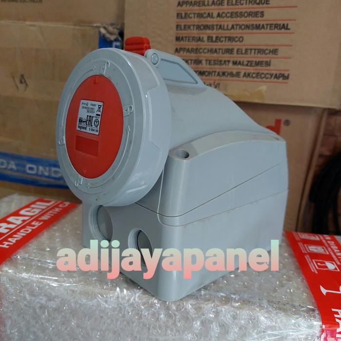 Jual female surface mounting legrand 32a 3p 5pin ip67 ref 555459 ...