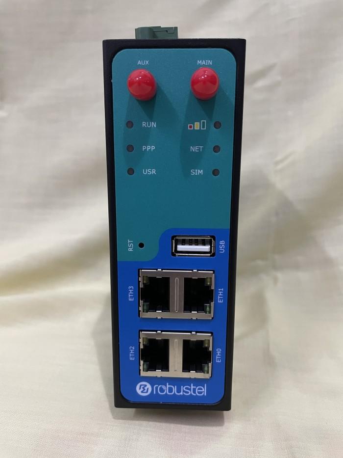 Jual Modem Industrial Robustel R3000 Quad Q4LB - Jakarta Barat - Net's ...