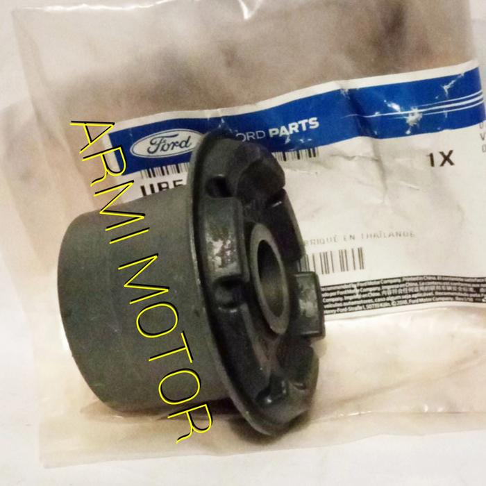 Jual Karet Bushing Peer Daun Ford Everest Ranger 2007 Up Original Ford ...