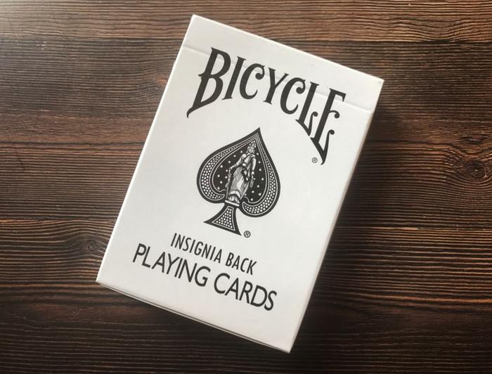 Jual Kartu Remi Bicycle Insignia Back (White) - Kota Tangerang ...