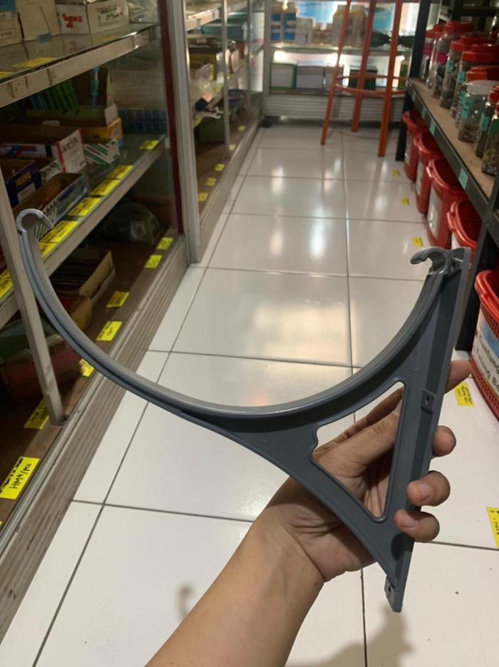 Jual Gantungan Talang Air PVC Setengah Lingkaran HR 8 - Jakarta Timur ...