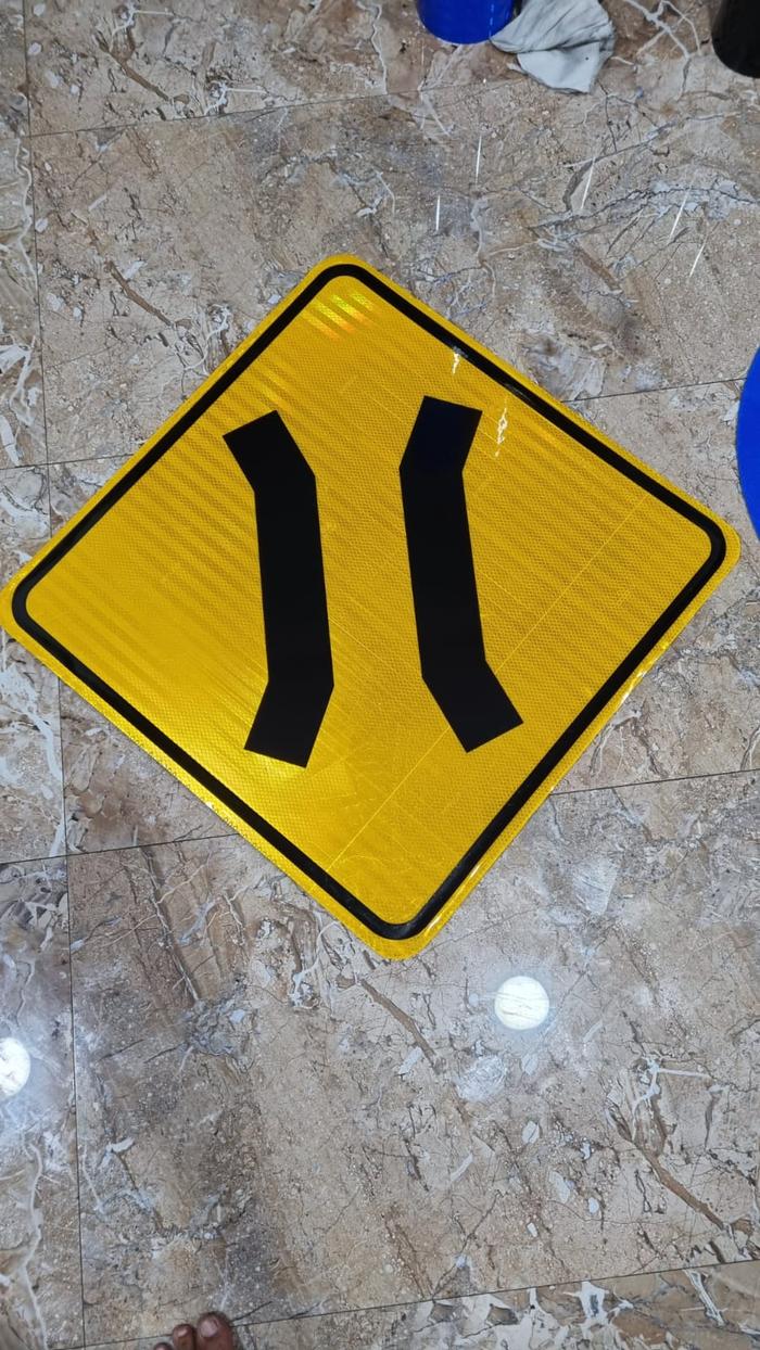 Jual JUAL RAMBU-RAMBU LALU LINTAS 3M EGP - Kota Surabaya - wahana ...