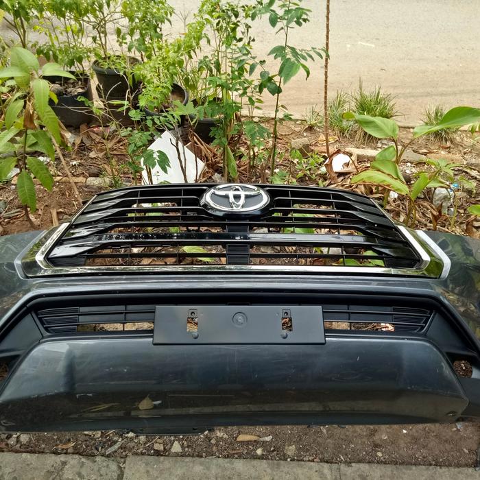 Jual bemper bumper depan Innova reborn 2021 facelift - Jakarta Utara ...
