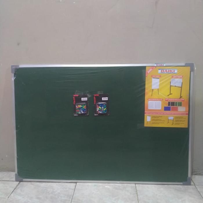 Jual Softboard DAIKI Bludru Merah Uk 45x60 Cm - Hijau - Jakarta Barat ...