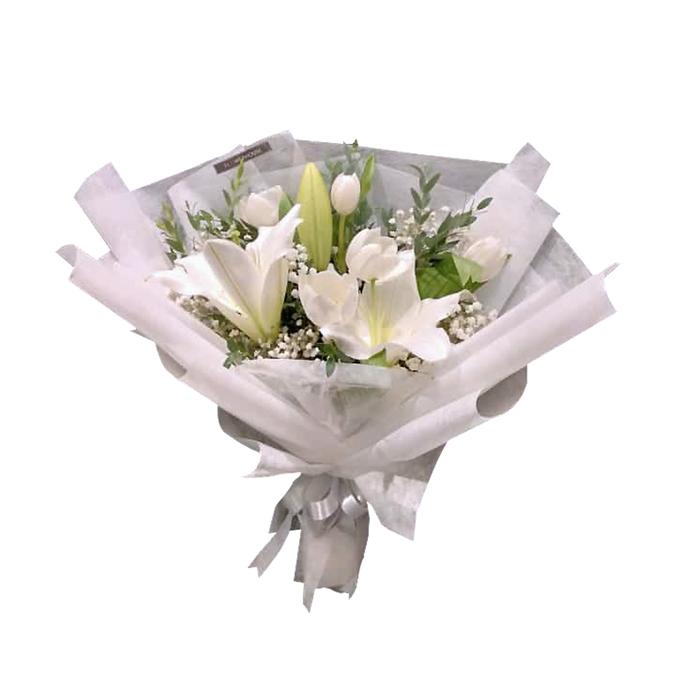 Buket Bunga Tulip Putih