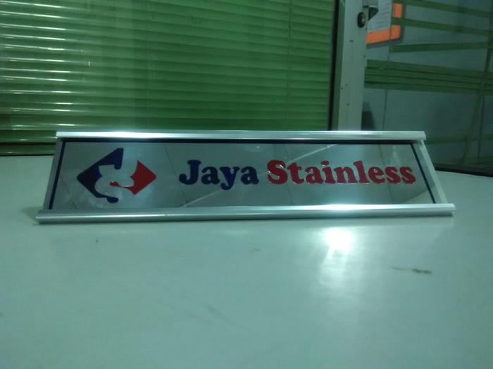 Jual Name Plate Holder Besar Kecil P20 + Plate Stainless Etching Nama ...