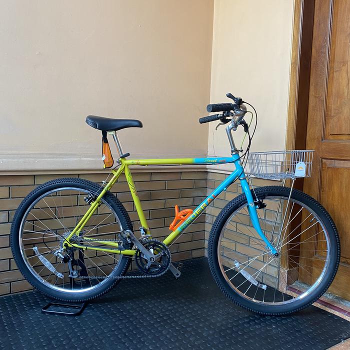 Jual Sepeda Commuter Federal Streetcat 550 mtb 26 full suntour xc ...