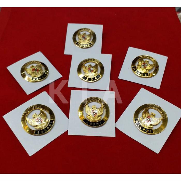 Jual Pin Kerah ADC Sepuh Emas. Kualitas Terbaik. - Jakarta Pusat ...