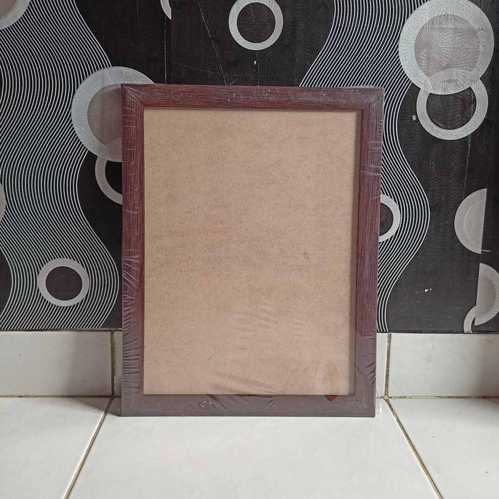 Jual Bingkai foto A3 Plus 30x46 cm full tanpa kaca Minimalis dan ukir 3 ...