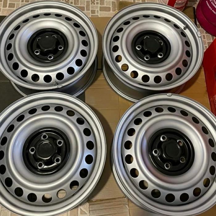 Jual velg oem kaleng r17 hrv crv mazda innova suzuki xpander - Kota ...