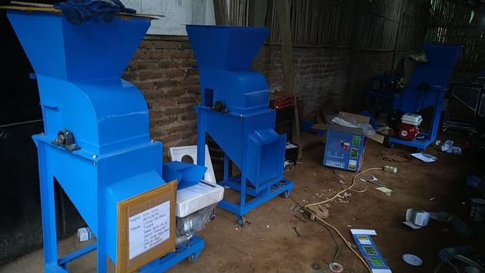 Jual Mesin Pembuat Cocofiber dari Sabut Kelapa - Kota Madiun - Kebun ...