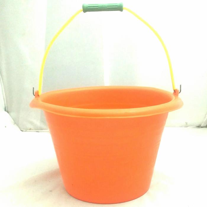 Jual Ember cor proyek anti pecah uk 18 BJ orange / ember plastik orange ...