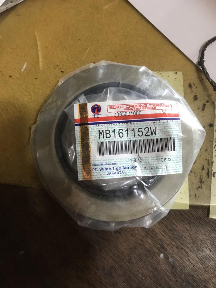 Jual Oil seal roda belakang dalam Mitsubishi Canter PS 100 110 120 125 ...