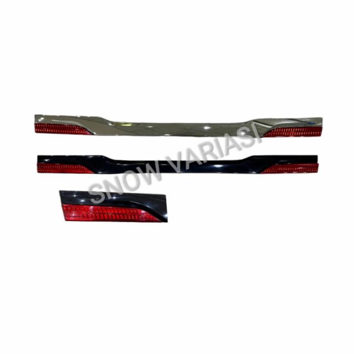 Jual Trunklid Trunk Lid Grand Innova Reflektor Warna Body - Jakarta ...
