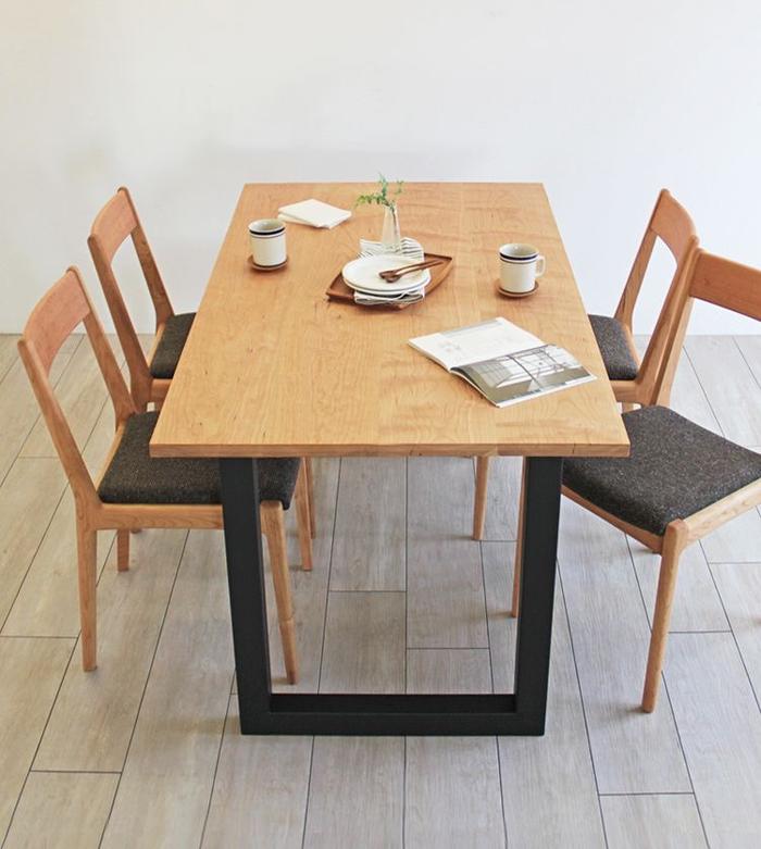 Jual set meja makan informa / meja makan kayu / meja makan kaki besi ...