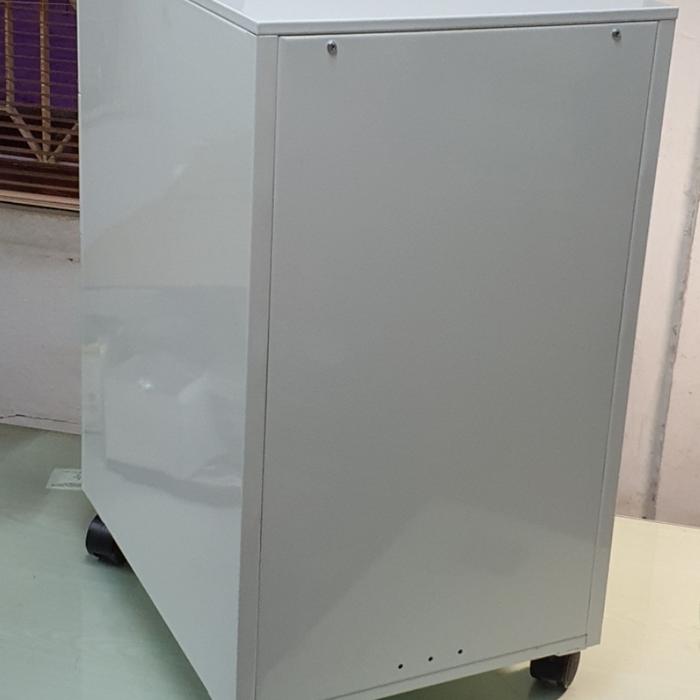 Jual Lemari Besi Drawer Besi 4 Laci Ada Roda Plat 0.7 Mm Nakas Besi Di ...