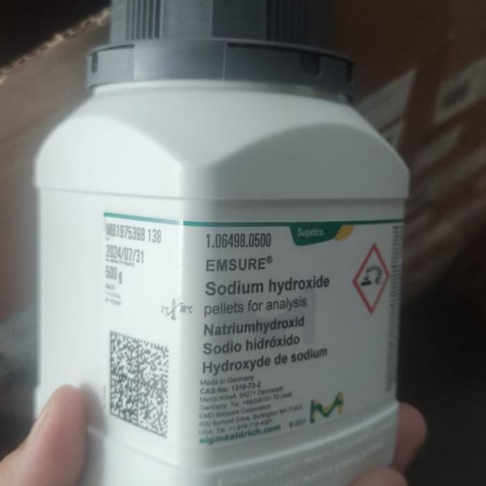 Jual Sodium Hydroxide Pellets 500 gr Merck 1.06498.0500 - Kab. Bekasi ...