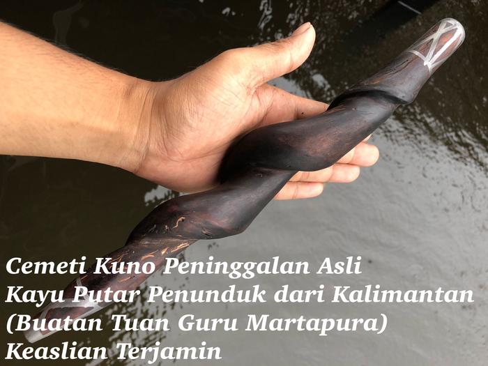 Jual Cemeti Kuno Kayu Putar Penunduk Asli Peninggalan dari Kalimantan ...