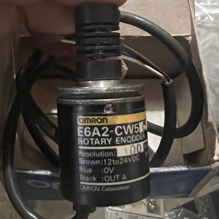 Jual ROTARY ENCODER OMRON E6A2-CW5C RESOLUTION 100P/R 24V.DC ORIGINAL JAPAN - Kota Bandung ...