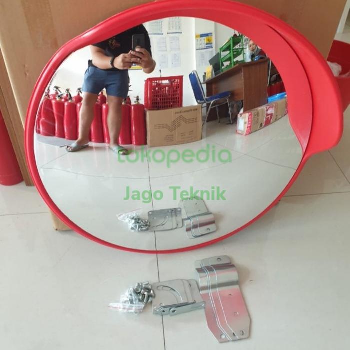 Jual Convex Mirror Kaca Corner 60 cm Kaca Tikung Cermin Cembung Jalan ...