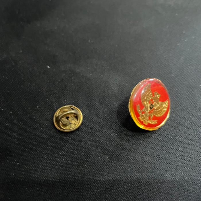Jual Pin Garuda Bulat - Pin Garuda Indonesia Bulat Fiber - Pin Kerah ...