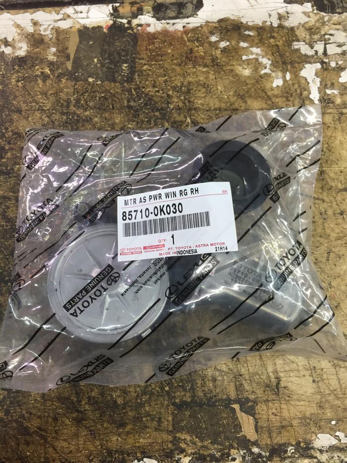 Jual Motor power window innova depan kanan otomatis original 85710 ...