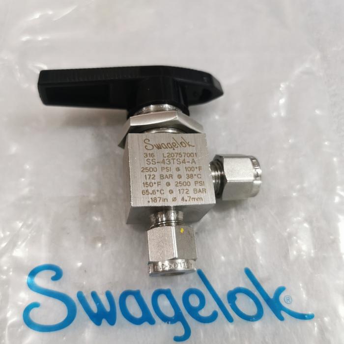 Jual Needle Angle Valve 1/4" OD 2500PSI SS316 Swagelok SS-43TS4-A ...