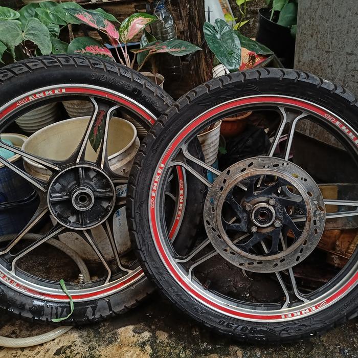 Jual Velg thunder suzuki custom japstyle caferacer tracker dll ...