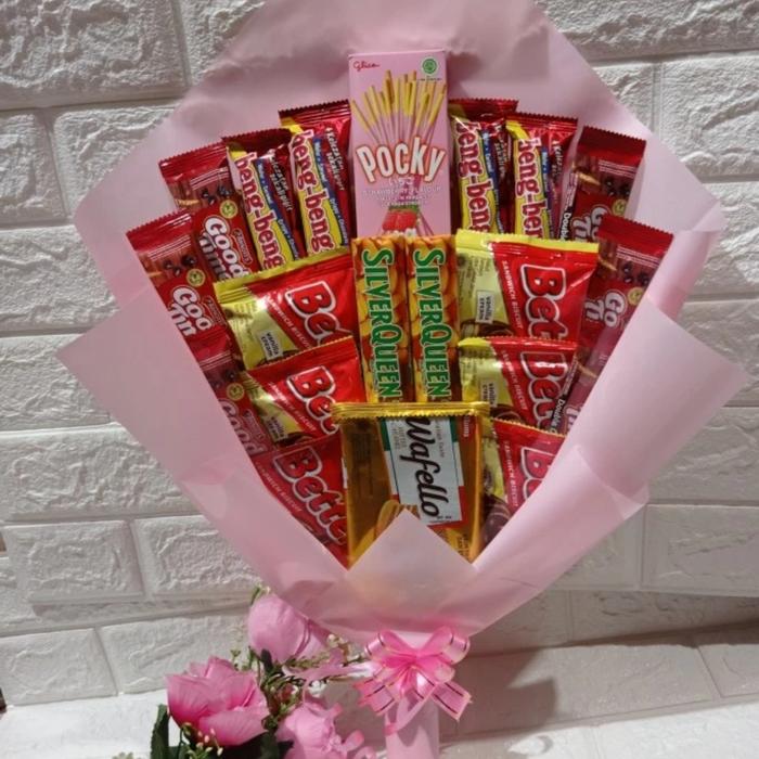 Jual Bucket Snack Wisuda Ulang Tahun Pink Besar - Jakarta Selatan ...